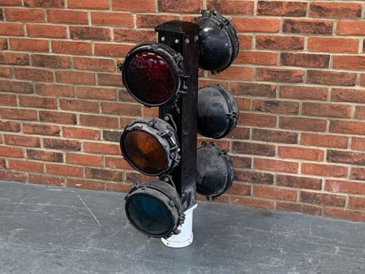 Set Of GEC Road Signal Lights | Saturday 5th & Sunday 6th November 2022 ...