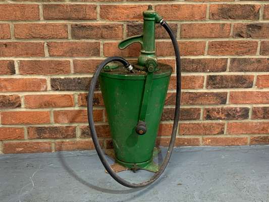 Castrol Forecourt Oil Dispenser | Saturday 1st & Sunday 2nd April ...