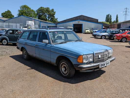 1982 MERCEDES W123 300 TD ESTATE | Saturday 10th & Sunday 11th June ...