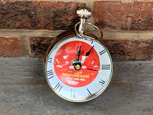 Modern Bulls Eye Glass Michelin Clock | Saturday 19th & Sunday 20th ...