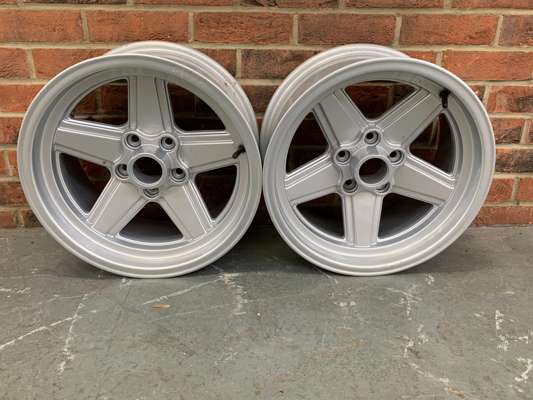 Pair Mercedes AMG Penta Alloy Wheels | Saturday 19th & Sunday 20th ...
