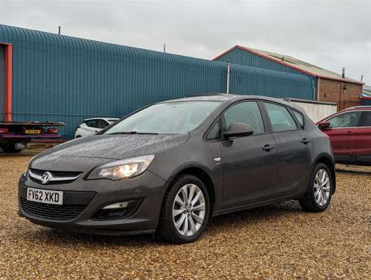 2012 VAUXHALL ASTRA ACTIVE | Wednesday 6th March 6pm including Future ...