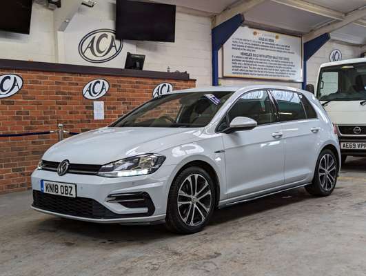 2018 VOLKSWAGEN GOLF R-LINE TDI BMT S-A | Wednesday 27th March 6pm ...
