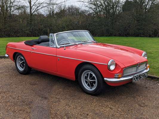 1971 MG B ROADSTER | Sat 6th & Sun 7th April | Anglia Car Auctions