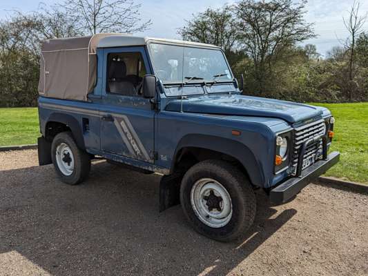 1993 LAND ROVER 90 DEFENDER TD | Sat 6th & Sun 7th April | Anglia Car ...
