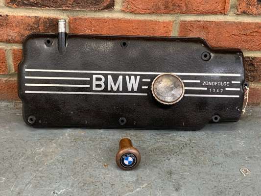 BMW Rocker Cover and Gear Knob (2) | 6th & 7th April Automobilia ...