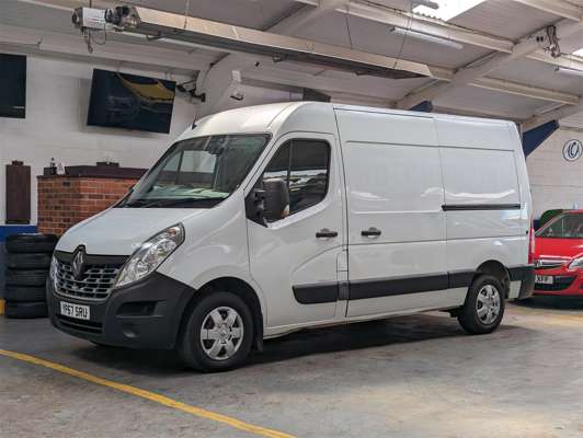 2017 RENAULT MASTER MM35 BUSINESS + DC | Wednesday 22nd May 6pm ...
