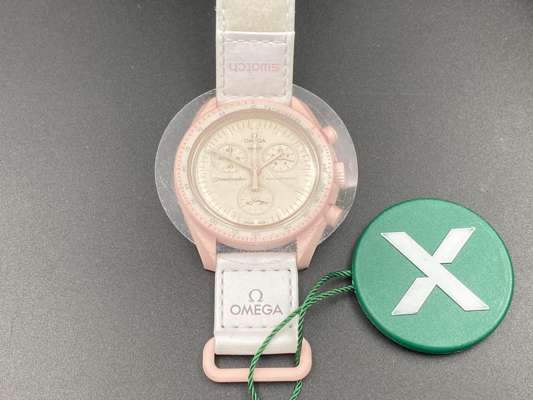 SWATCH Moonswatch “Mission to Venus” bioceramic two button quartz ...