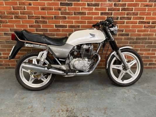 1979 HONDA CB250N SUPERDREAM | Sat 5th & Sun 6th April | Anglia Car Auctions