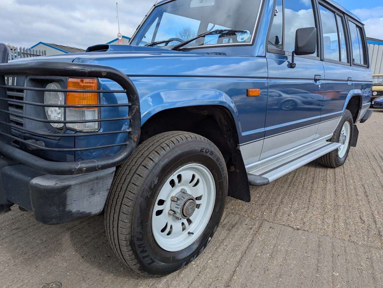 1990 MITSUBISHI SHOGUN HARD TOP DIESEL AUTO | Sat 5th & Sun 6th April ...