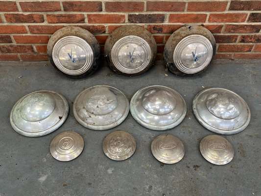 Quantity Of Classic Car Hub Caps | Sat 5th April Automobilia | Anglia ...