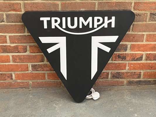 Triumph Illuminated Dealership Sign | Sat 5th April Automobilia ...