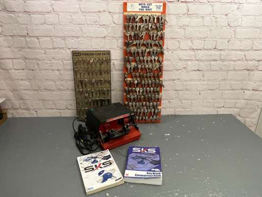 Rekord Plus Key Cutting Machine & Two Key Boards With Blank Keys | Sat ...